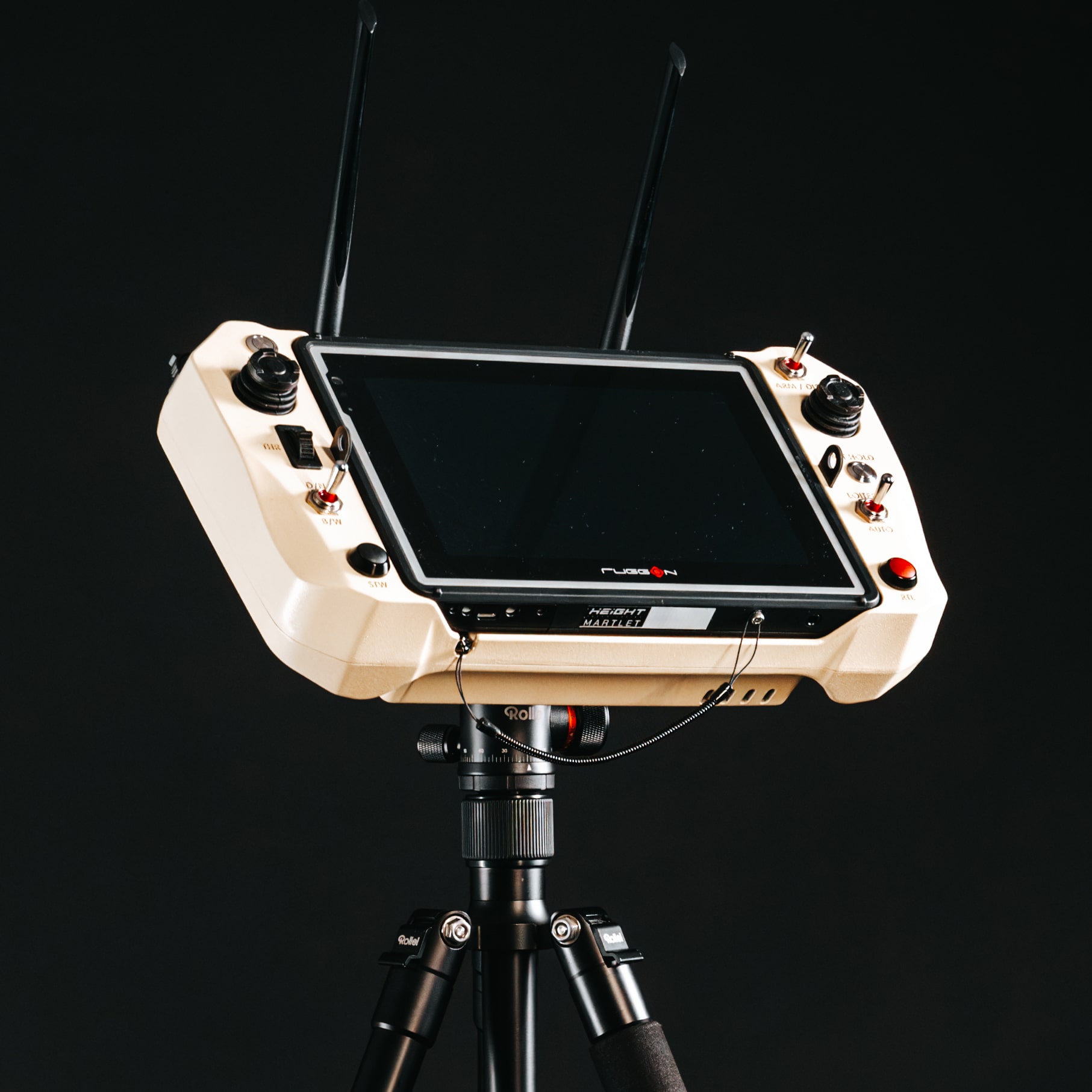 MI-1 tactical UAS | silent surveillance - foldable military drone ...